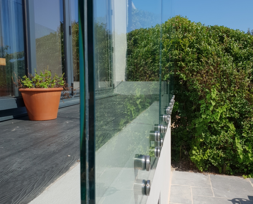 A side-mounted glass balustrade fitted in Hove - Brighton Balustrade ...